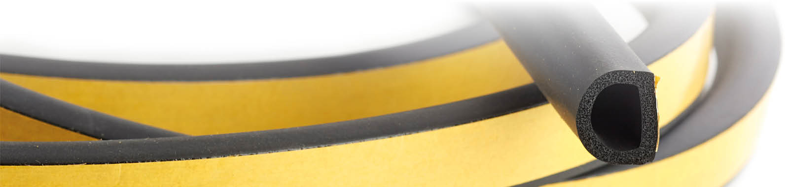 Buy D-profiles in rubber at AAG. A solid sealing.